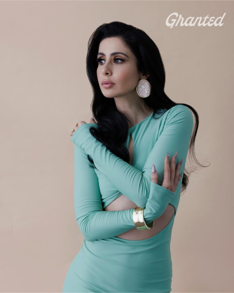 Lupita Villalobos: La voz que se volvió comunidad. - Granted